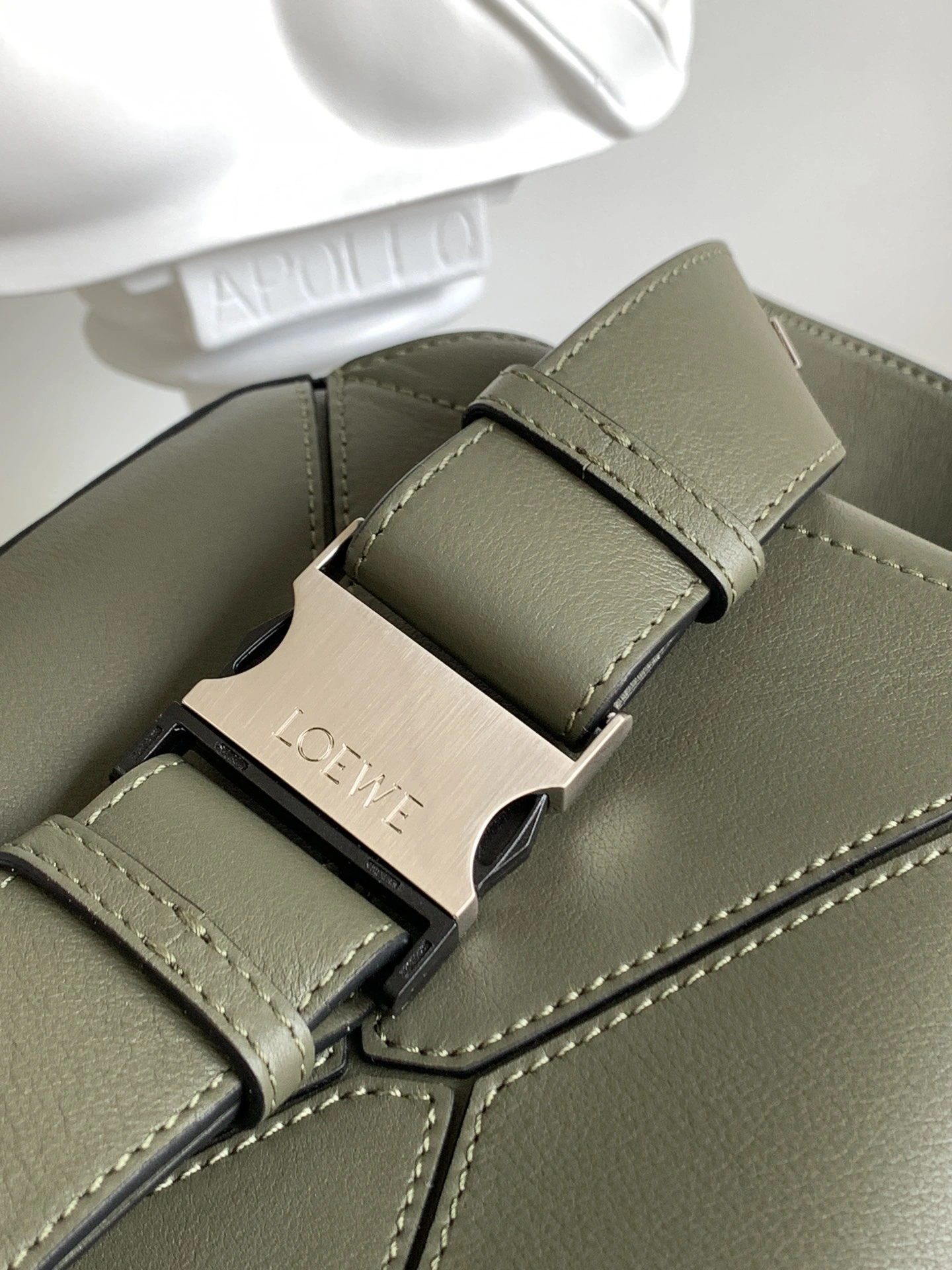 Official Loewe Puzzle Bags