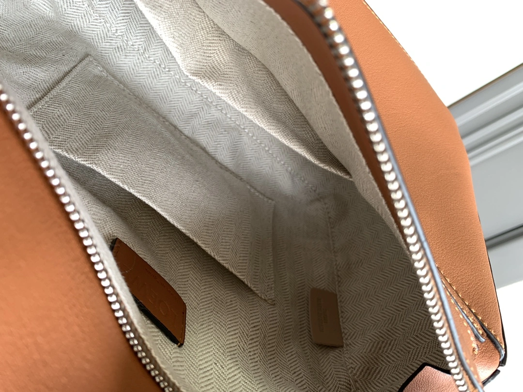 Brand-original Loewe Puzzle Bags