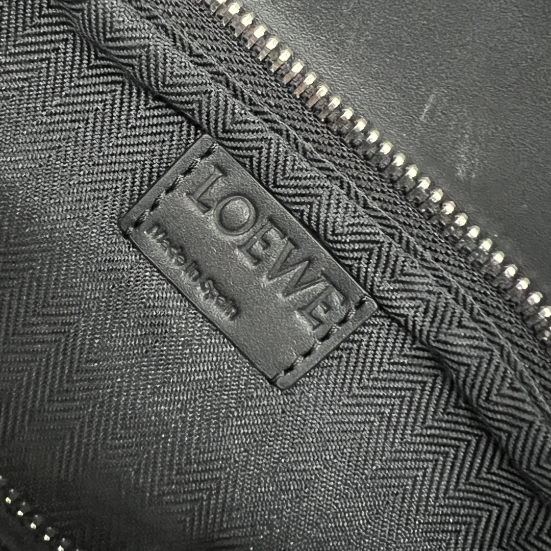 Perfect replica Loewe Puzzle Bags