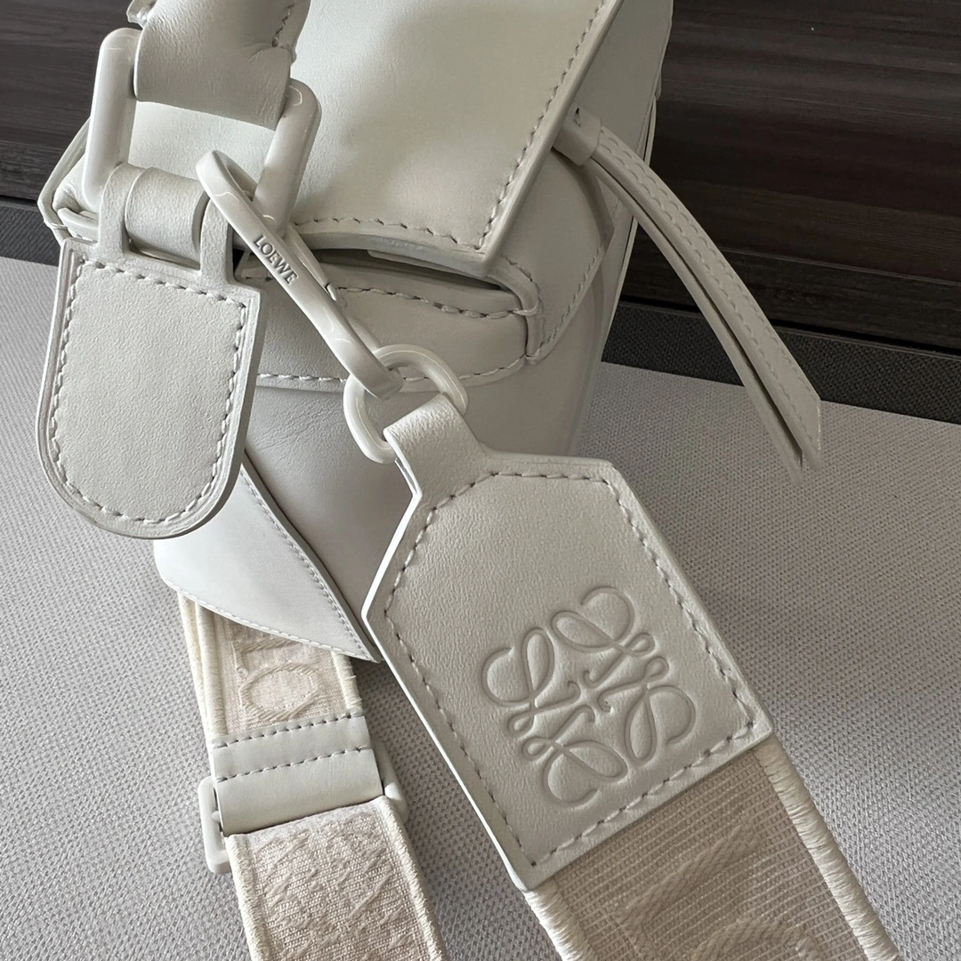 Original Loewe Puzzle Bags