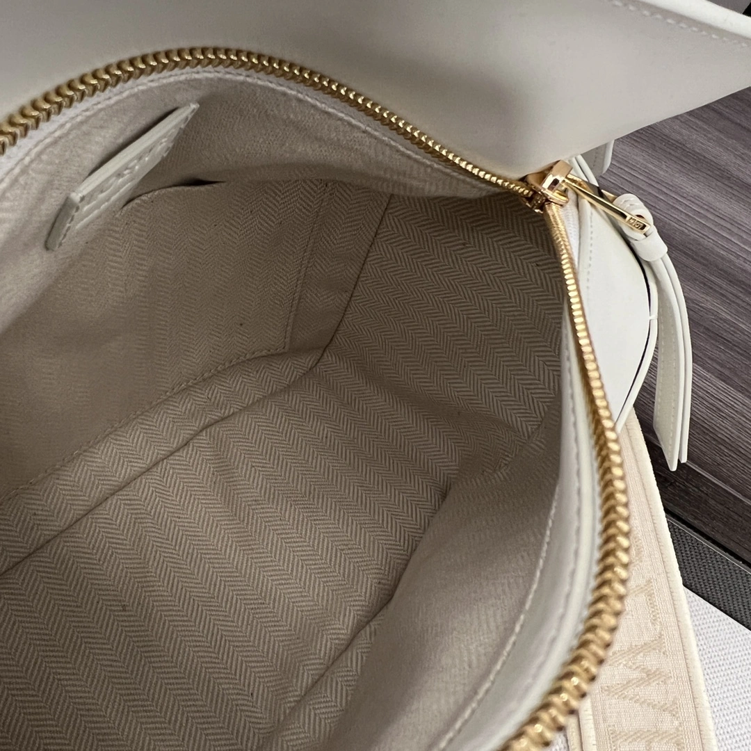 Original Loewe Puzzle Bags
