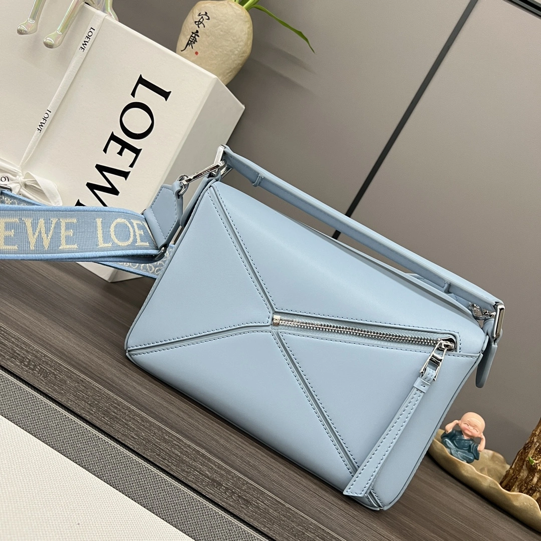 Reasonably priced Loewe Puzzle Bags