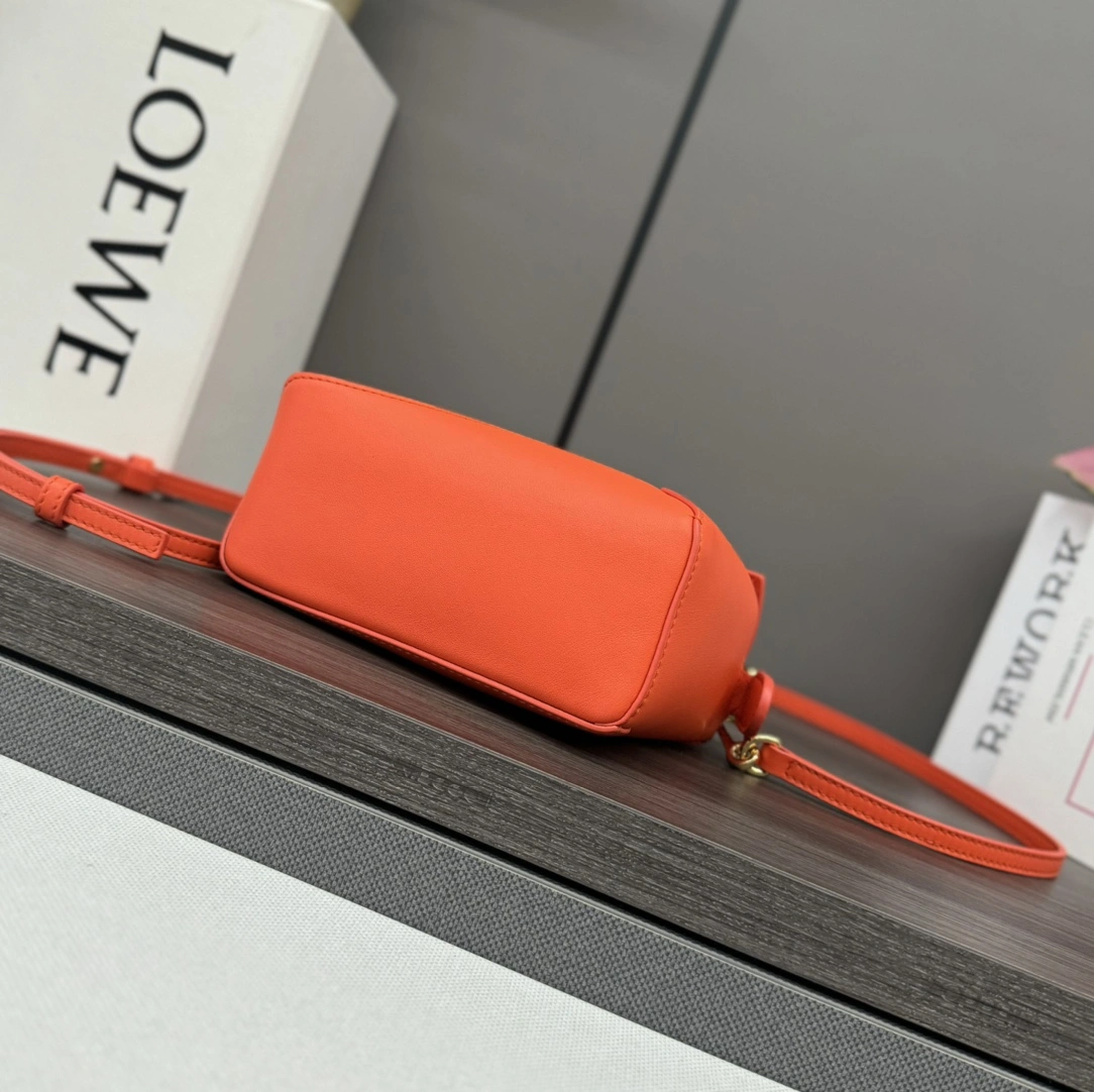 Brand-authenticated Loewe Puzzle Bags