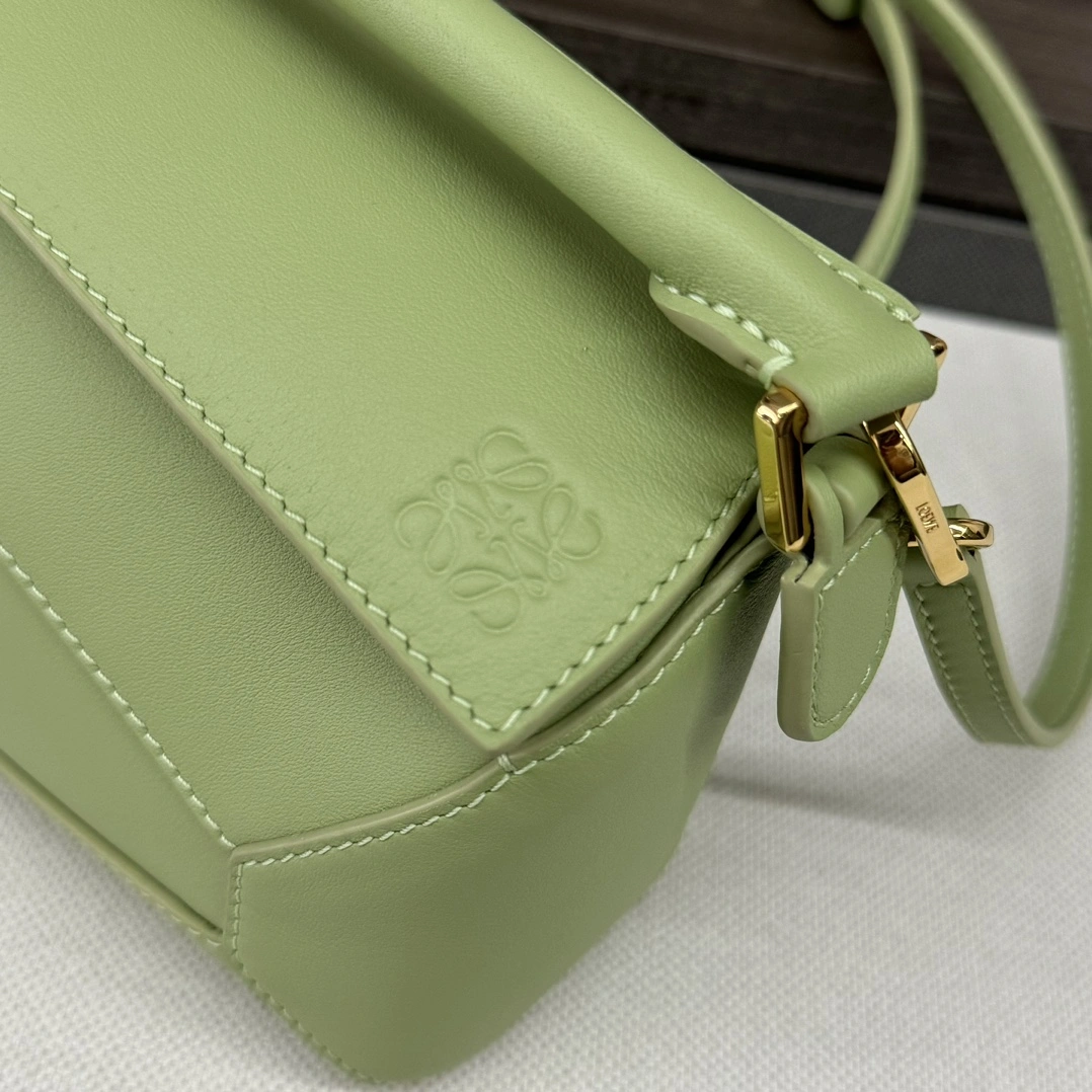 Discounted Loewe Puzzle Bags