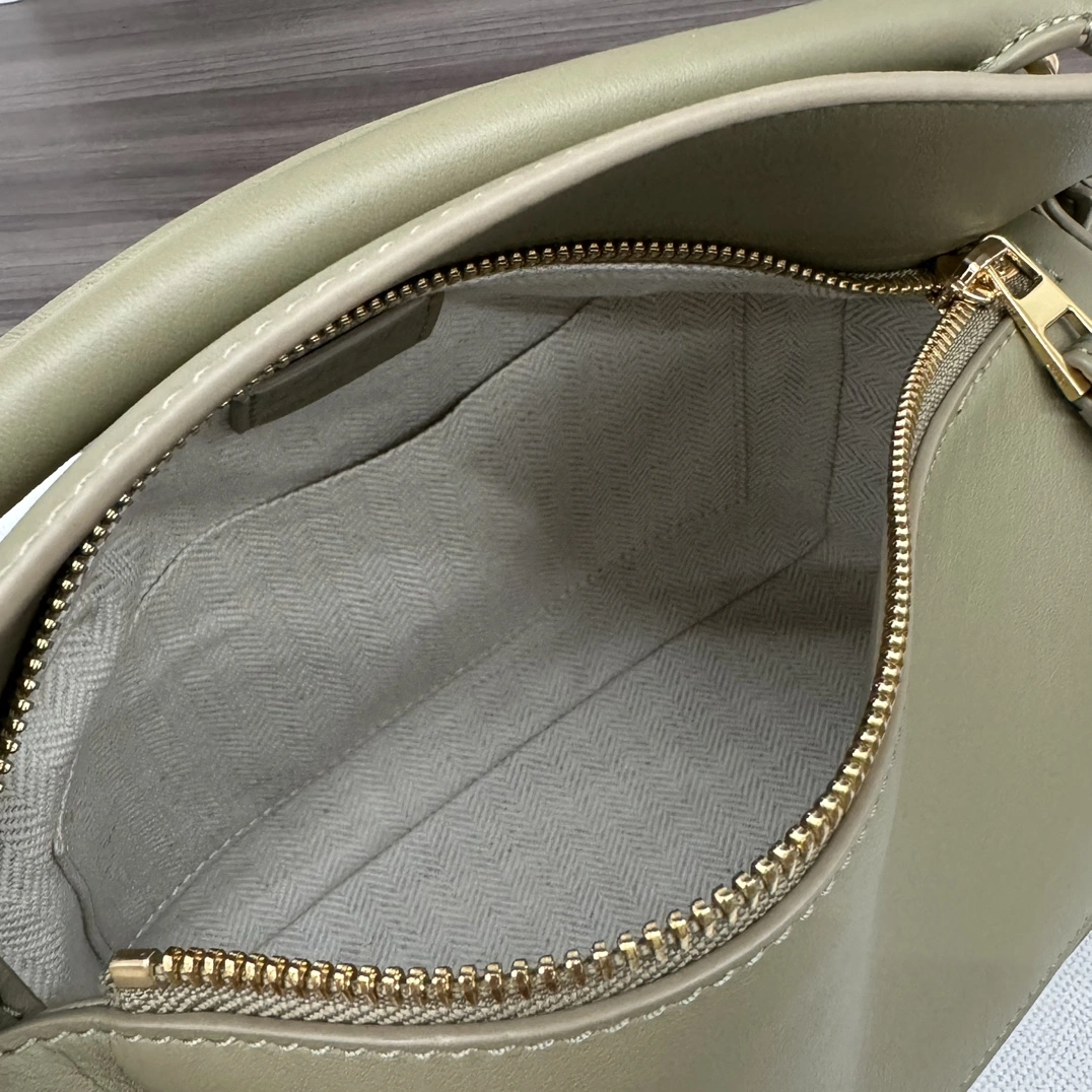 Economical Loewe Puzzle Bags