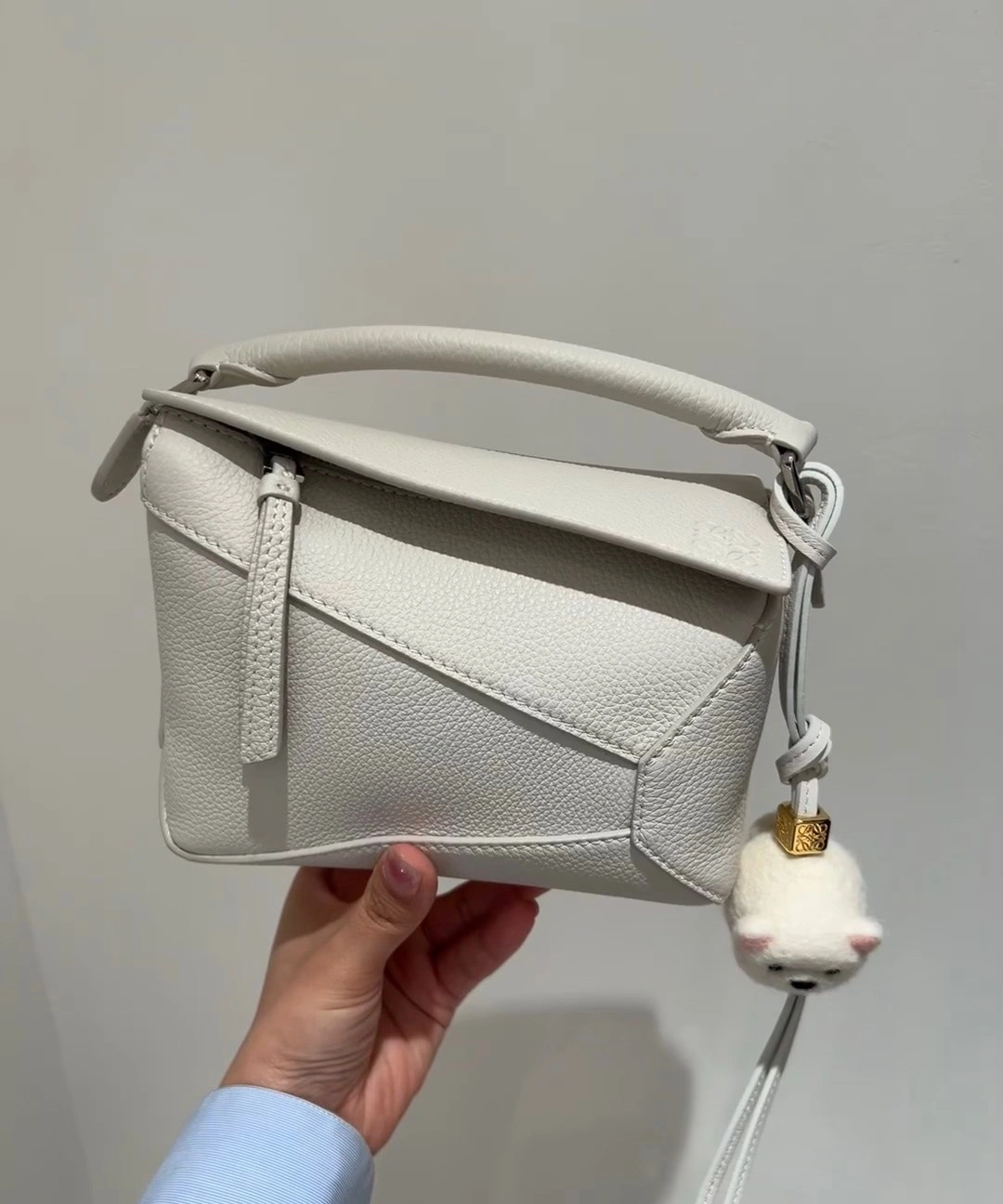 Inexpensive Loewe Puzzle Bags