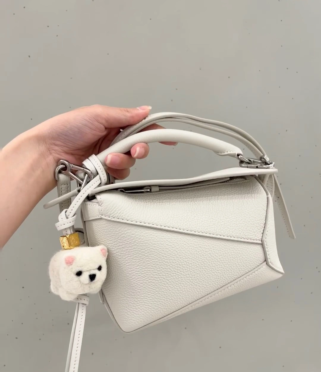 Inexpensive Loewe Puzzle Bags
