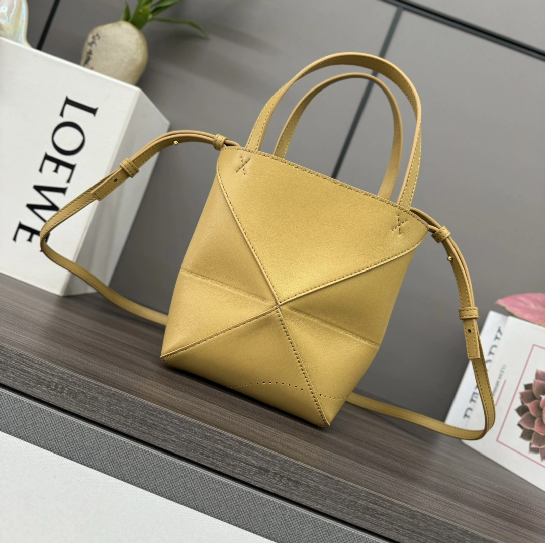 Budget-friendly Loewe Puzzle Bags