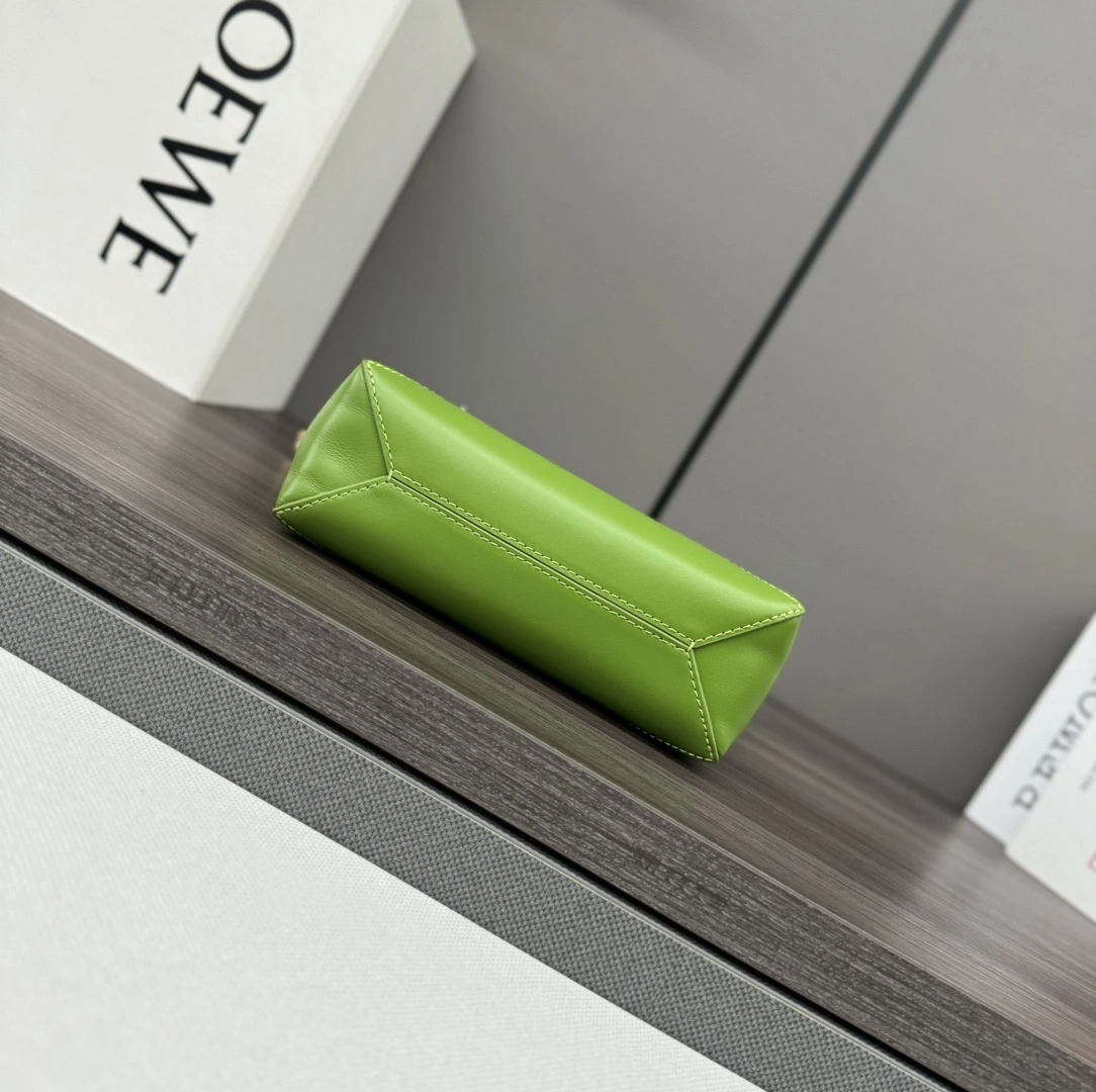 Inexpensive Loewe Puzzle Bags