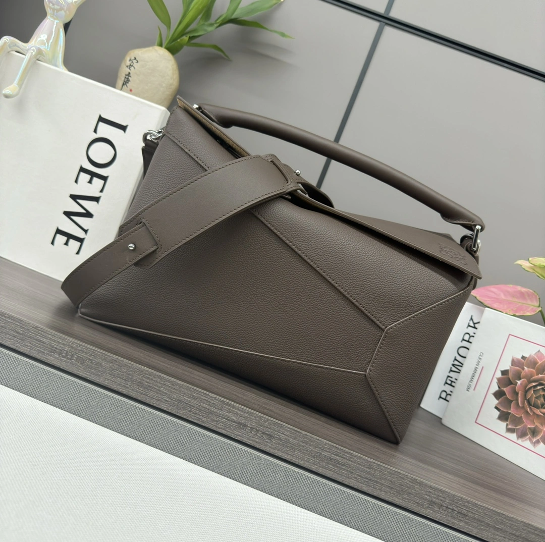 Loewe Puzzle Bags