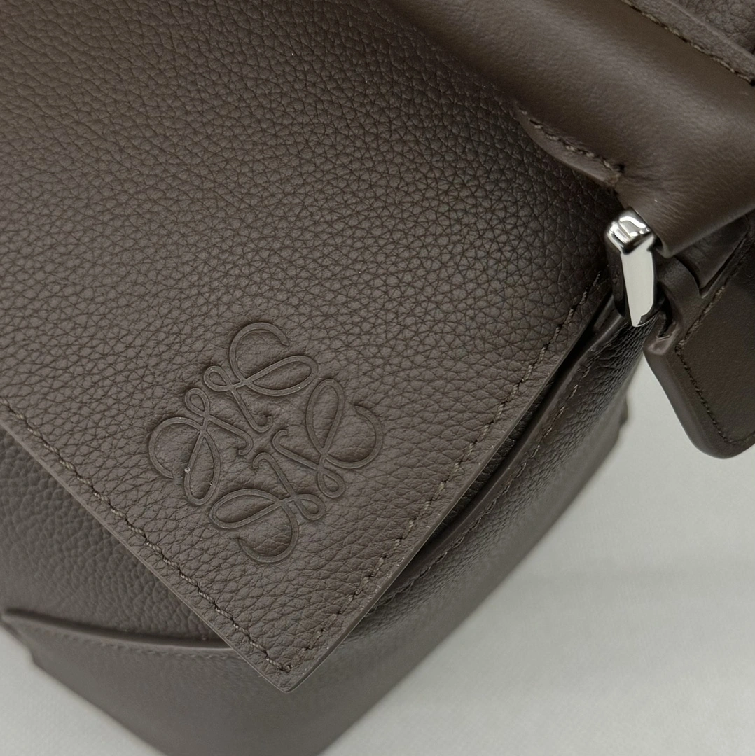 Perfect replica Loewe Puzzle Bags