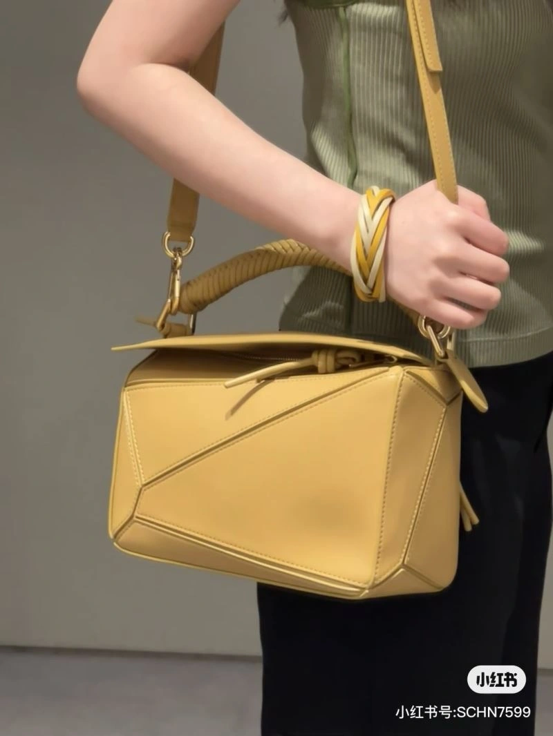 Real Loewe Puzzle Bags