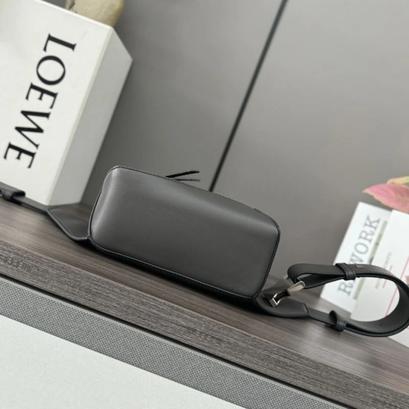 Budget-friendly Loewe Puzzle Bags
