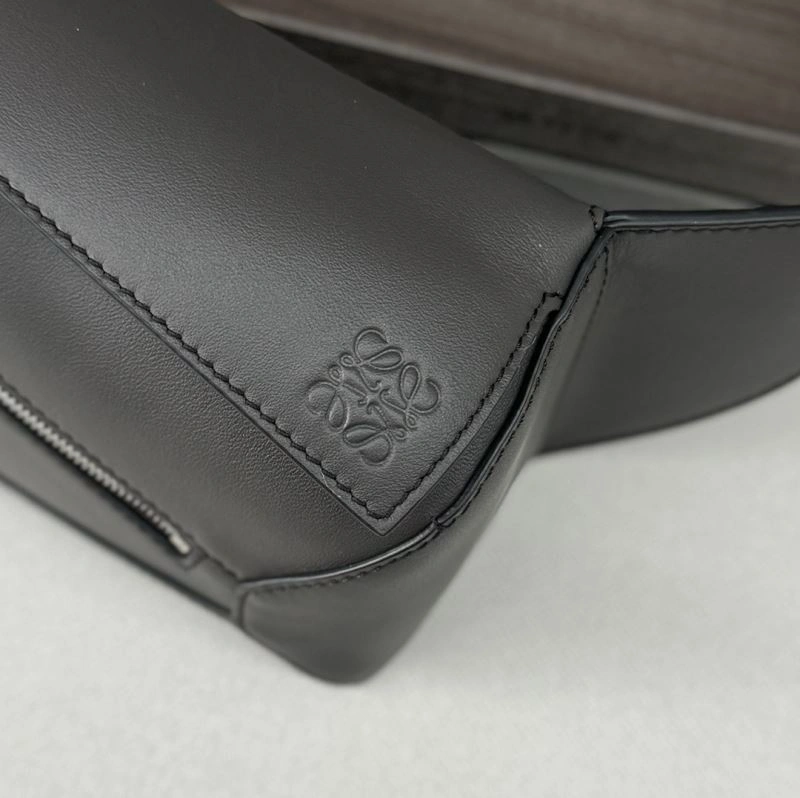 Budget-friendly Loewe Puzzle Bags