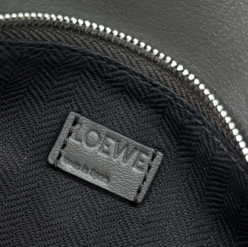 Budget-friendly Loewe Puzzle Bags