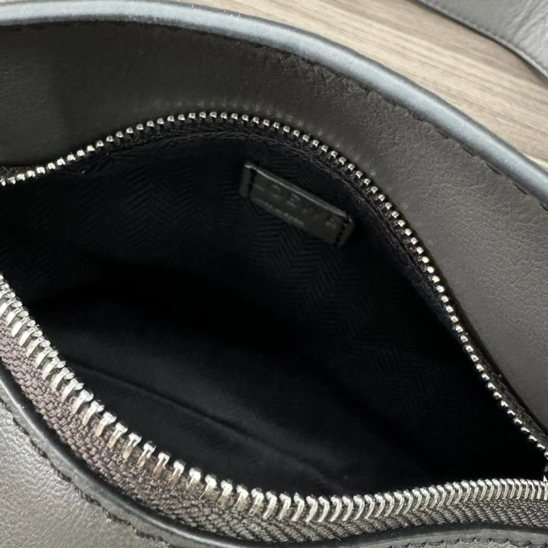 Budget-friendly Loewe Puzzle Bags