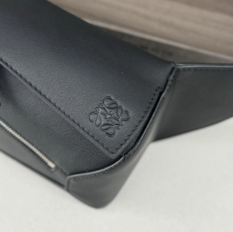 Inexpensive Loewe Puzzle Bags