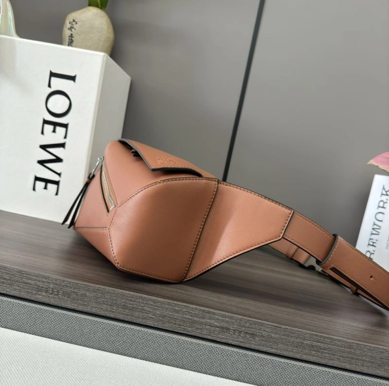 Accurate model Loewe Puzzle Bags