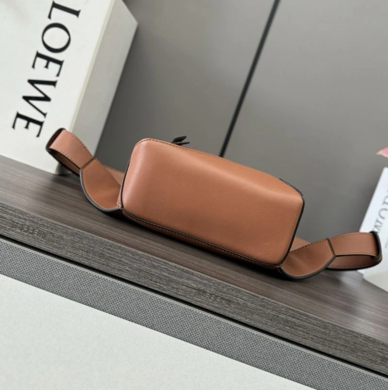 Accurate model Loewe Puzzle Bags