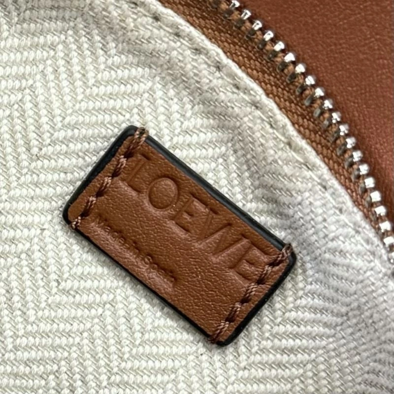 Accurate model Loewe Puzzle Bags