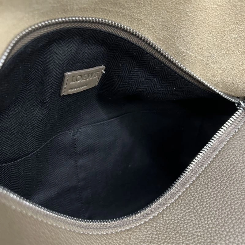 Cut-rate Loewe Puzzle Bags