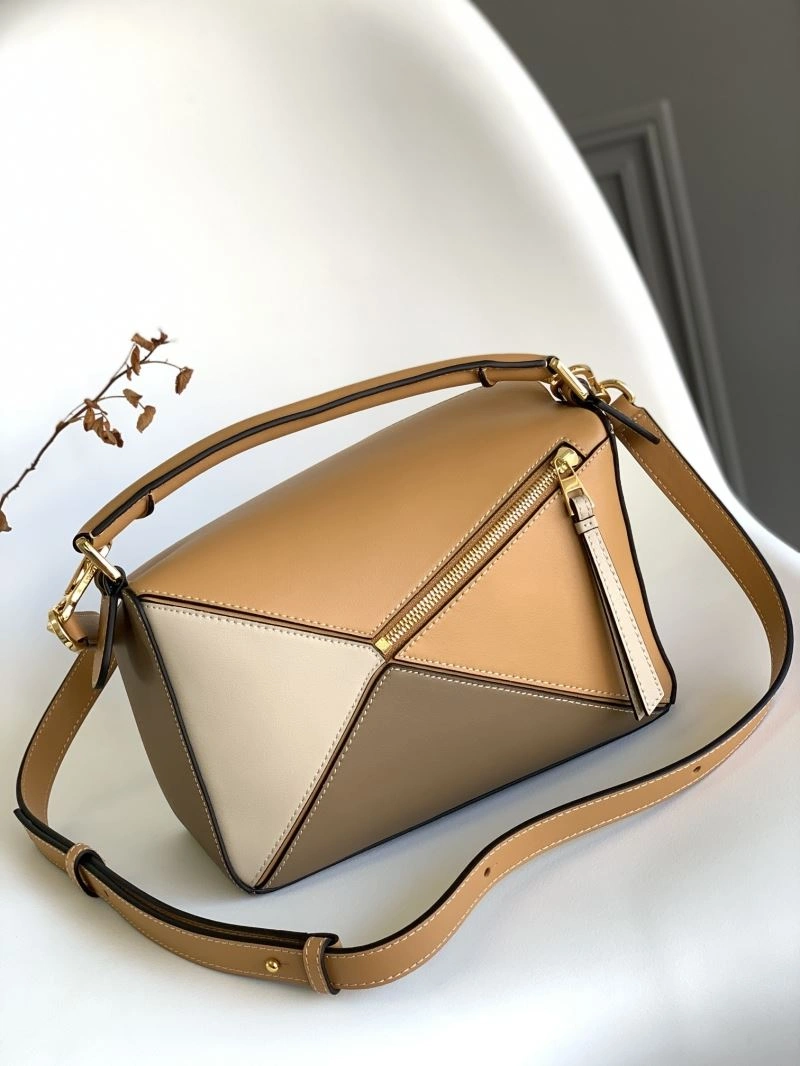 Bargain Loewe Puzzle Bags