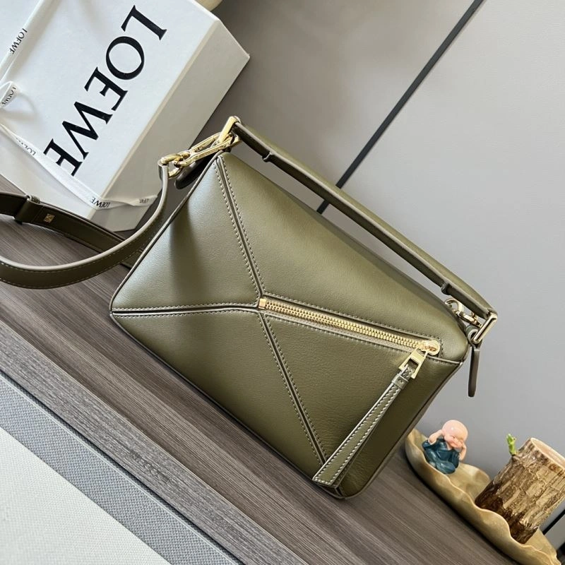Bargain Loewe Puzzle Bags