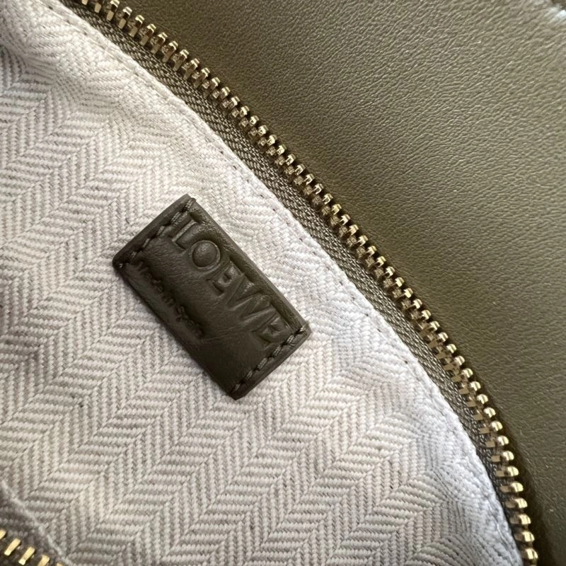 Bargain Loewe Puzzle Bags