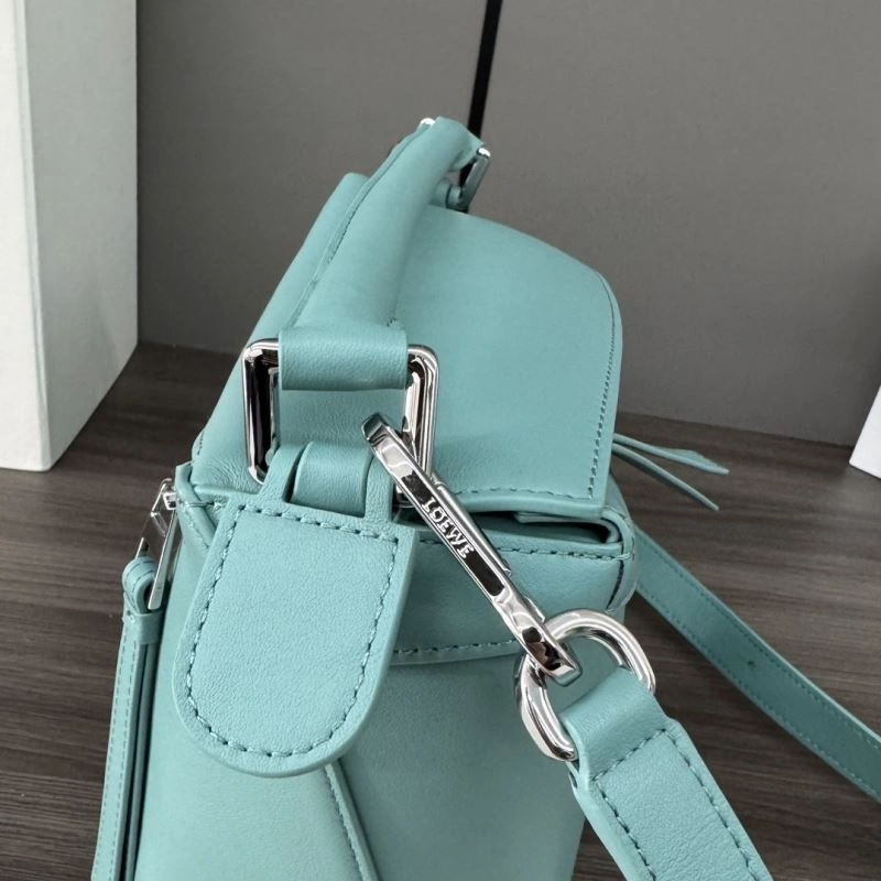 Top match Loewe Puzzle Bags