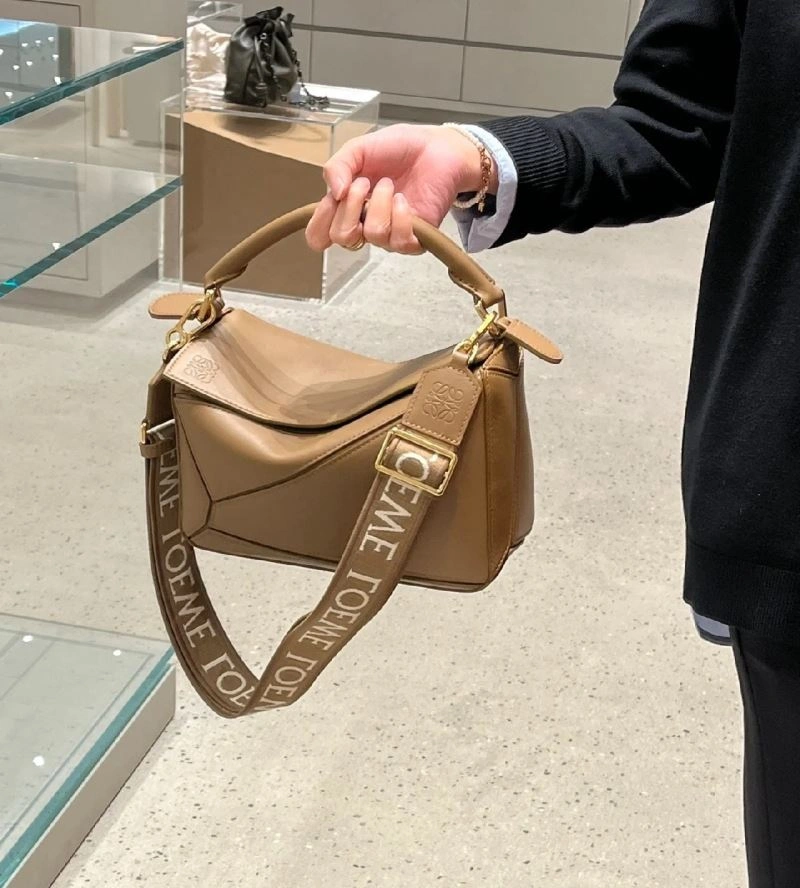 Budget-friendly Loewe Puzzle Bags