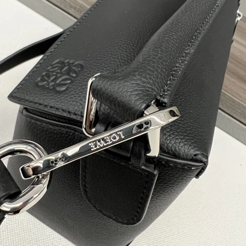 Bargain Loewe Puzzle Bags