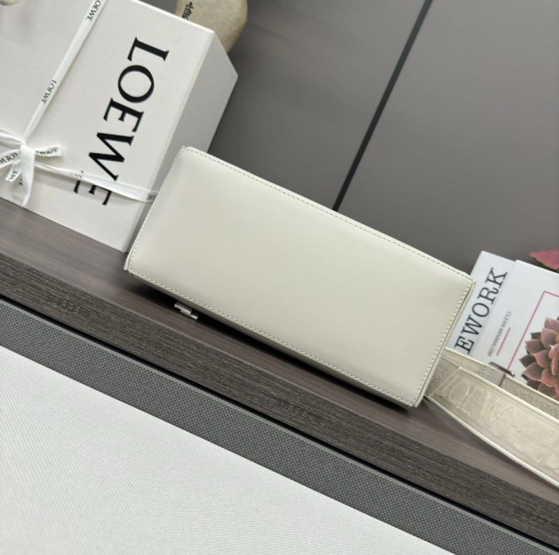 Official Loewe Puzzle Bags