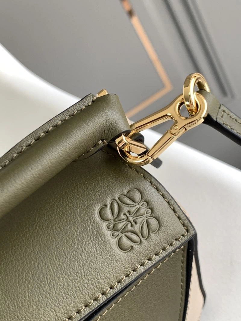Bargain Loewe Puzzle Bags