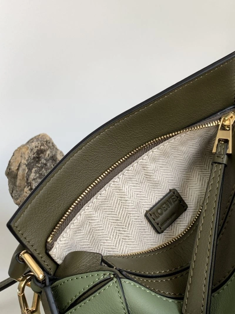 Bargain Loewe Puzzle Bags