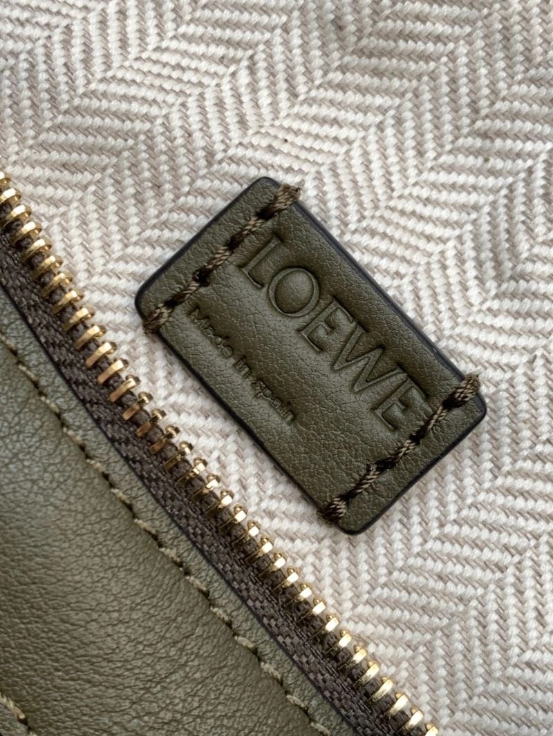 Bargain Loewe Puzzle Bags