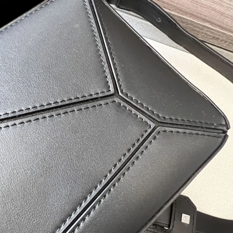 Inexpensive Loewe Puzzle Bags