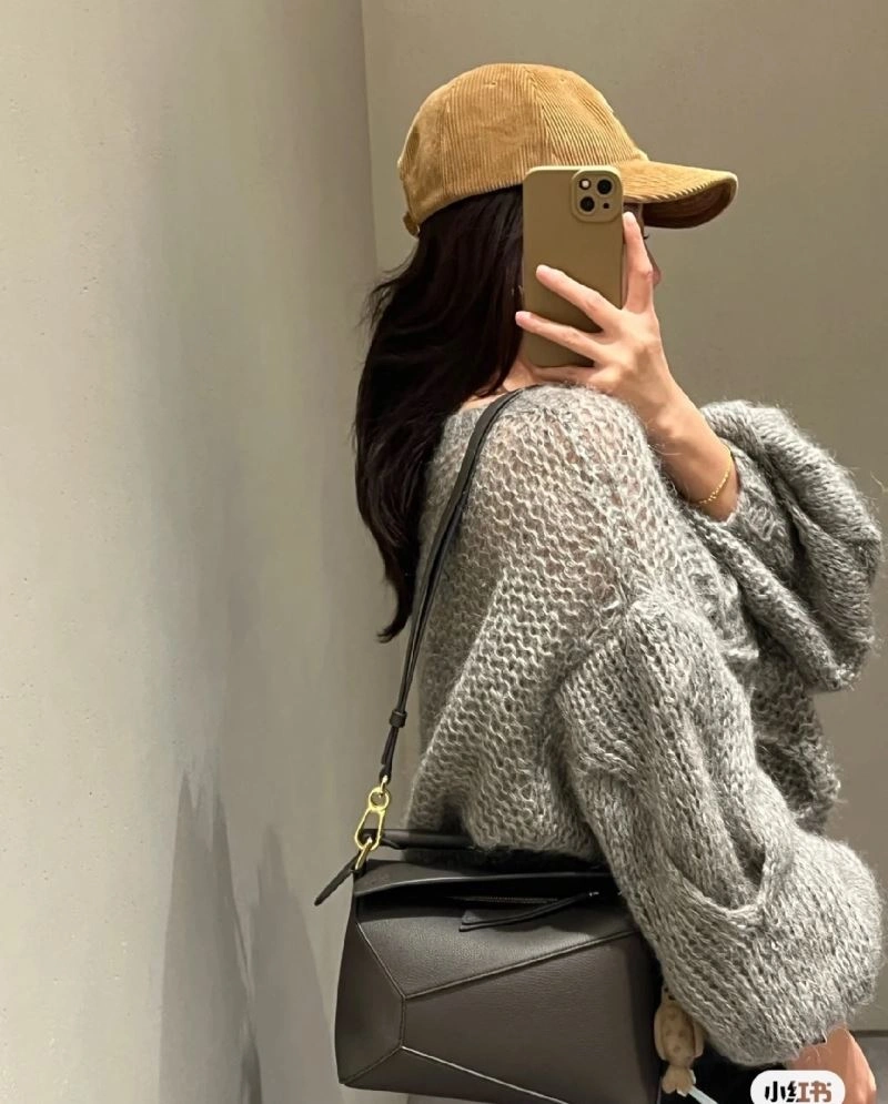 Budget-friendly Loewe Puzzle Bags