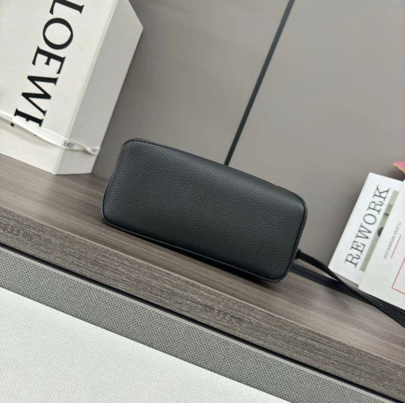 High fidelity Loewe Puzzle Bags