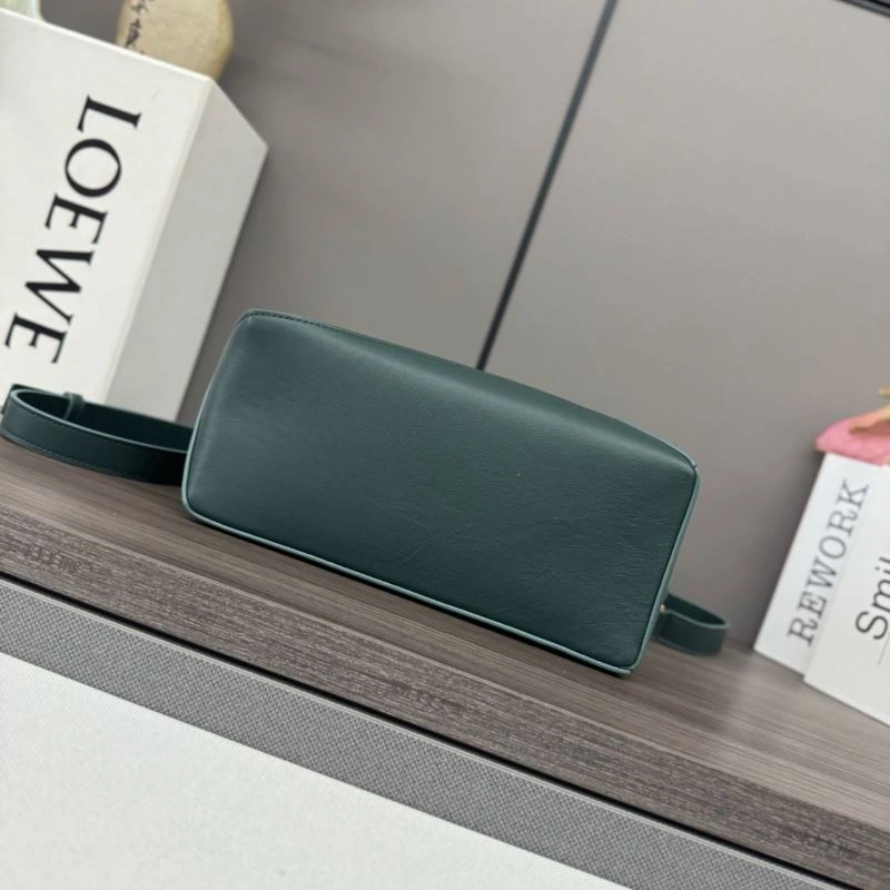High fidelity Loewe Puzzle Bags