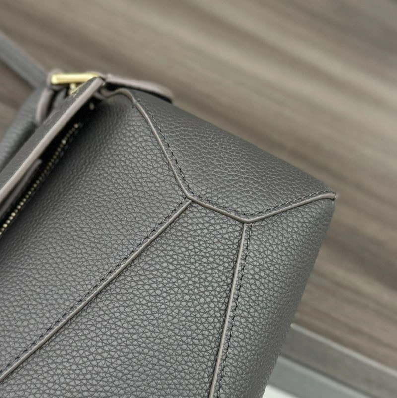 Precise copy Loewe Puzzle Bags