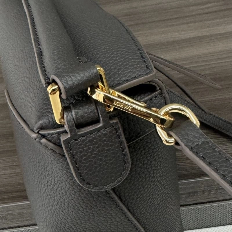 Precise copy Loewe Puzzle Bags