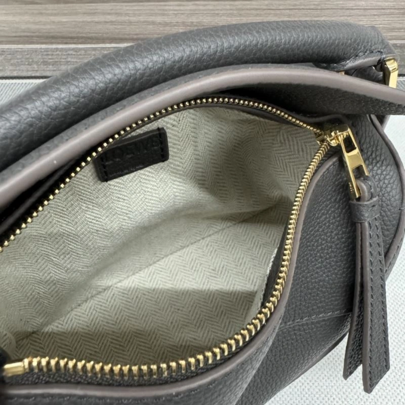 Precise copy Loewe Puzzle Bags