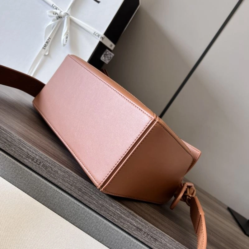 Accurate model Loewe Puzzle Bags