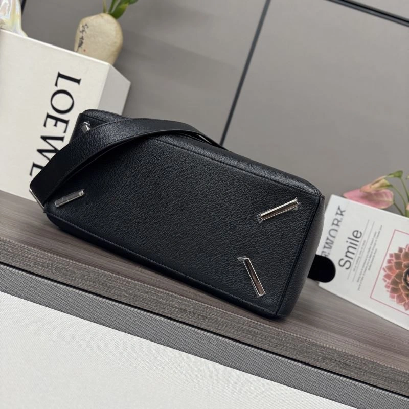 Accurate model Loewe Puzzle Bags
