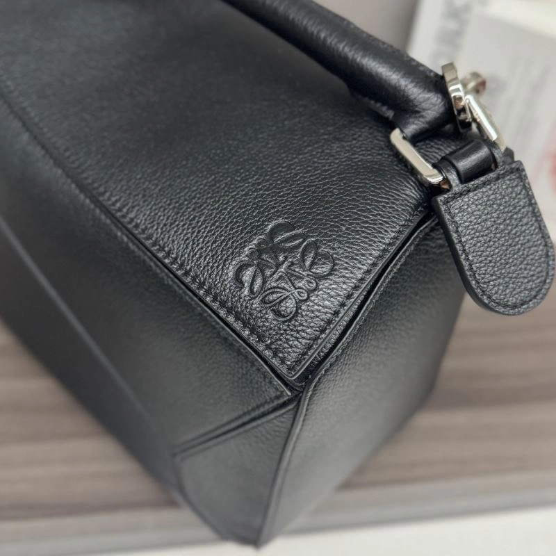 Accurate model Loewe Puzzle Bags