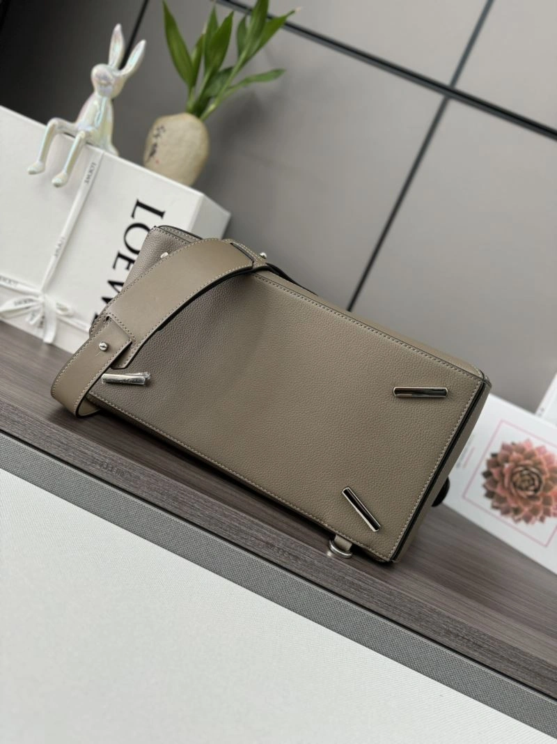 Bargain Loewe Puzzle Bags