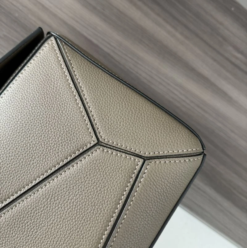 Bargain Loewe Puzzle Bags