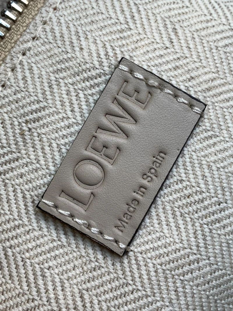 Brand-original Loewe Puzzle Bags