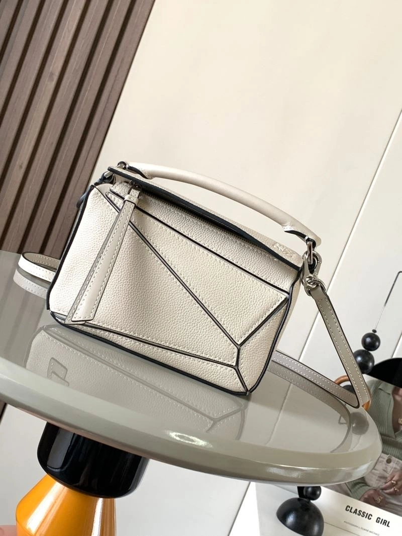 Loewe Puzzle Bags