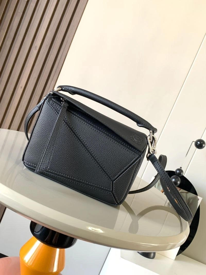 Loewe Puzzle Bags